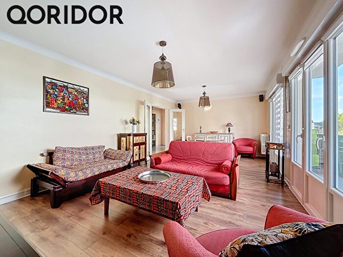 Saint-Herblain, Nord : Appartement 3 pièces à vendre