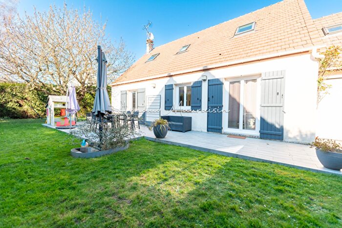 Maison à vendre - La Chapelle-en-Serval - 4 pièces - 3 chambres