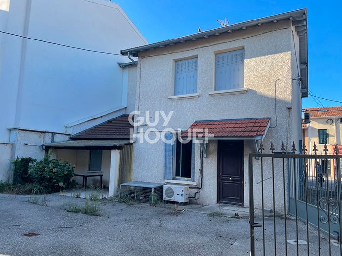 Maison 7 pièces à postalCode, à vendre