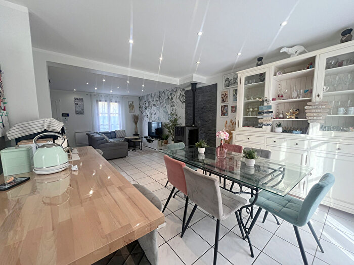 Maison à vendre - Roberval - 5 pièces - 3 chambres