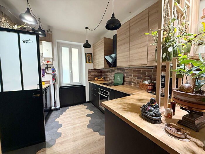 Maison à vendre - La Garde, Le Village - 5 pièces - 3 chambres