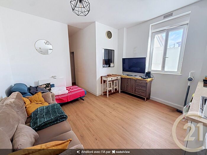 Choisy-le-Roi, Centre-ville, Parc Prairie, Hautes Bornes - Appartement 2 pièces à vendre