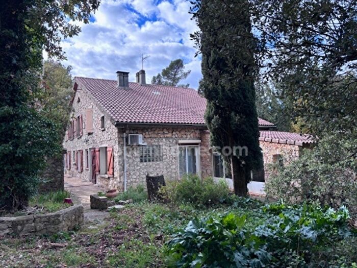 Maison à vendre - La Roquebrussanne - 10 pièces - 9 chambres