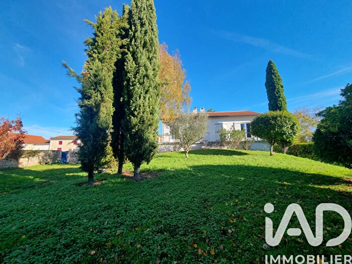 Maison à vendre - Prahecq - 6 pièces - 4 chambres