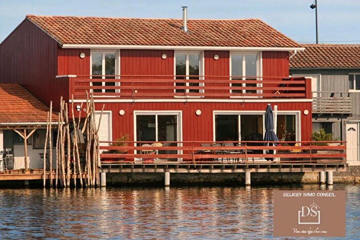 Maison 5 pièces à Gujan-Mestras, Centre-ville, à vendre