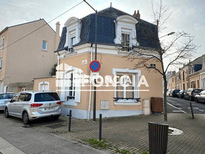 Maison 5 pièces à Le Mans, à louer