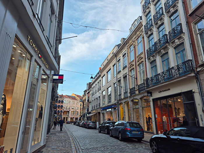 Appartement à vendre - Lille, Vieux Lille - 2 pièces - 1 chambre