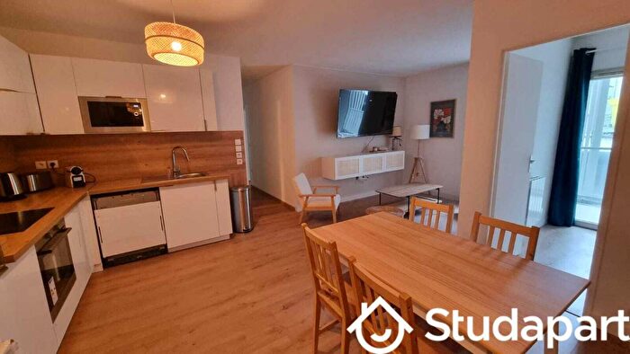 Bas Cenon-cours Verdun-Testaud : Appartement 1 pièce à louer