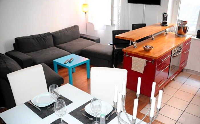 Appartement à louer - Lyon ème arrondissement - 2 pièces - 1 chambre