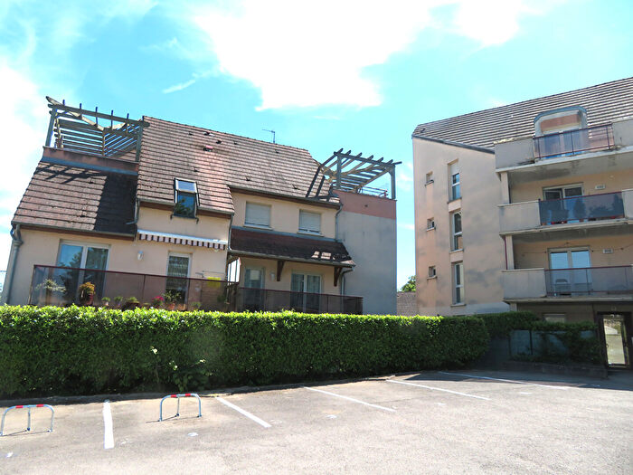 Appartement 5 pièces à Dijon, Port du Canal, à vendre