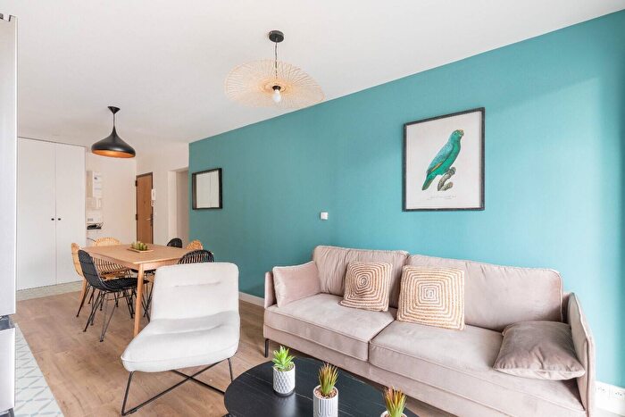 Appartement 6 pièces à louer à Nouveau Villaine, Massy