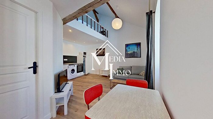 Appartement à louer - Dufau-Tourasse, Pau - 2 pièces - 1 chambre