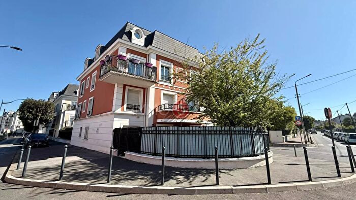 Appartement à vendre - Les Pavillons-sous-Bois, Chanzy - 5 pièces - 4 chambres