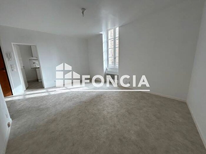 Appartement à louer - Centre Ville, Castres - 4 pièces - 3 chambres