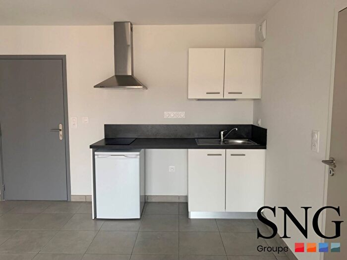 Appartement à louer - Saint Martin, Perpignan - 2 pièces - 1 chambre