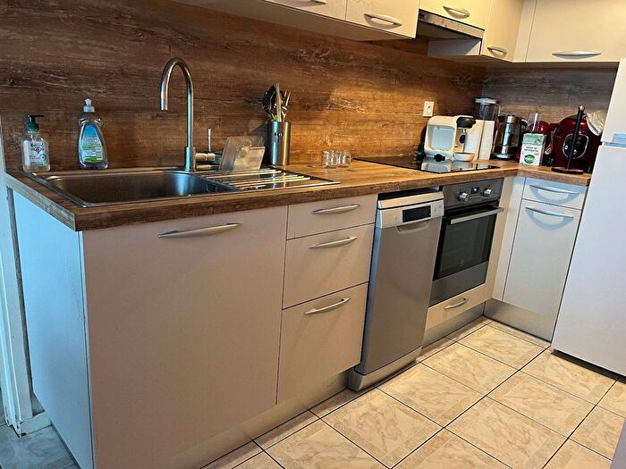 Ussel : Appartement 2 pièces à louer