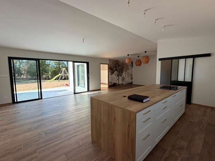 Maison 6 pièces à Aizenay, à vendre
