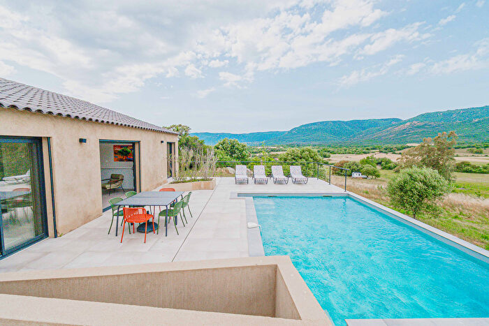 Pianottoli-Caldarello : Maison 4 pièces à vendre