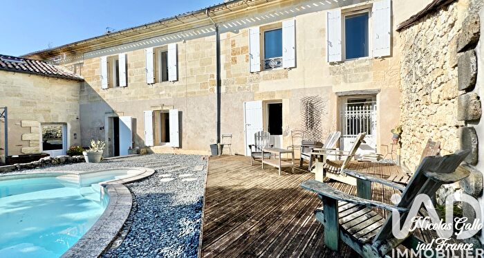 Maison à vendre - Saint-Germain-du-Puch - 7 pièces - 5 chambres