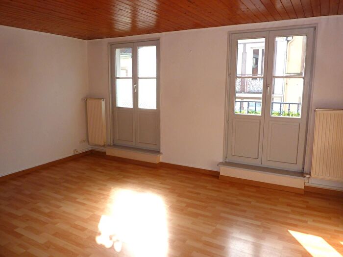Appartement à louer - Montbéliard, Centre-ville, Prairie, Batteries du Parc, Charmontet - 2 pièces - 2 chambres