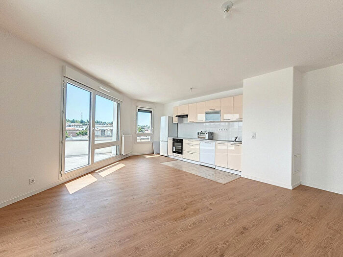 Appartement à vendre - Villemomble, Marnaudes - 4 pièces - 3 chambres