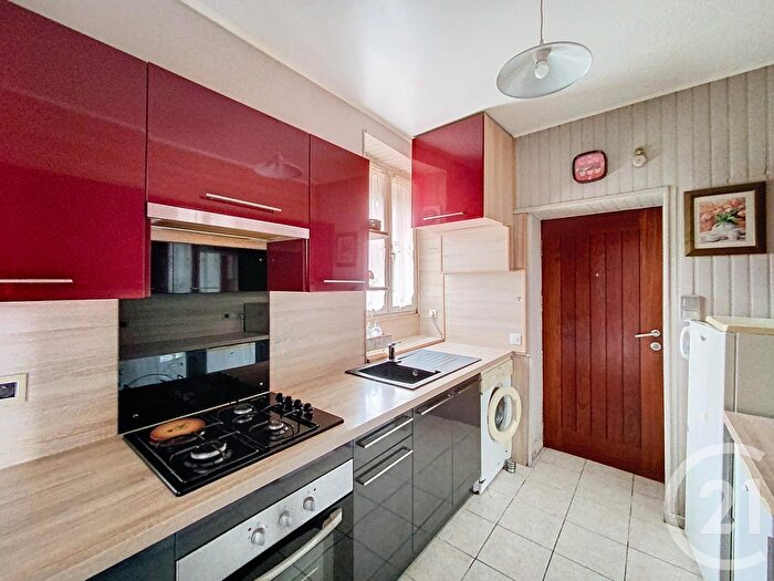 Appartement à vendre - Montfermeil, Centre-ville - 3 pièces - 2 chambres