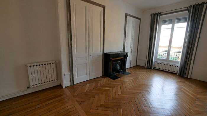 Appartement à louer - La Villette, Lyon ème arrondissement - 2 pièces - 1 chambre