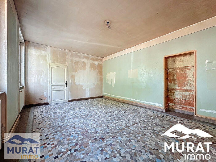 Maison à vendre - Davayat - 7 pièces - 3 chambres