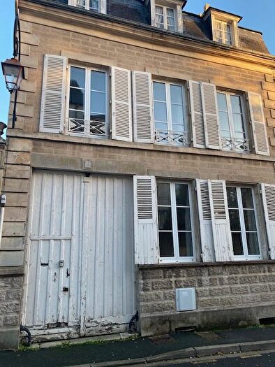 Maison à vendre - Mamers - 5 pièces - 3 chambres