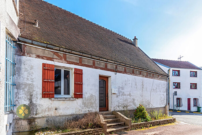 Maison à vendre - Villiers-Saint-Frédéric - 6 pièces - 3 chambres