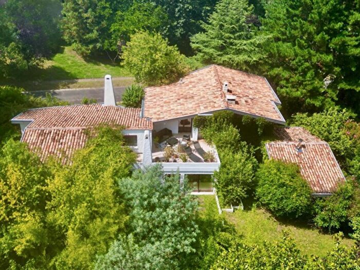 Maison 8 pièces à Bouliac, à vendre