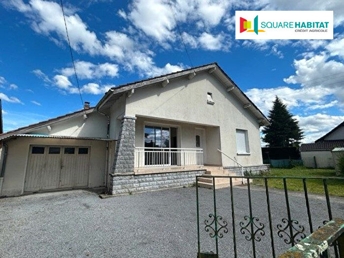 Maison à louer - Bordes - 4 pièces - 3 chambres