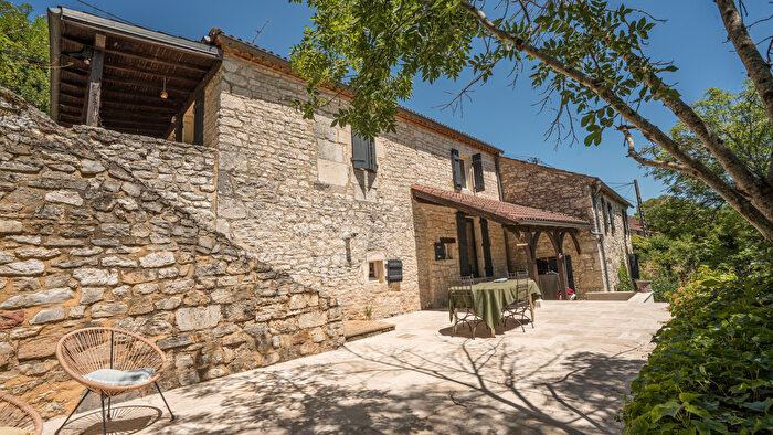 Maison 4 pièces à vendre à Belmontet