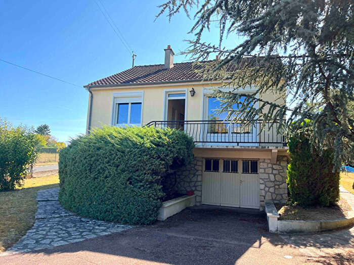 Maison à vendre - Souppes-sur-Loing - 4 pièces - 3 chambres