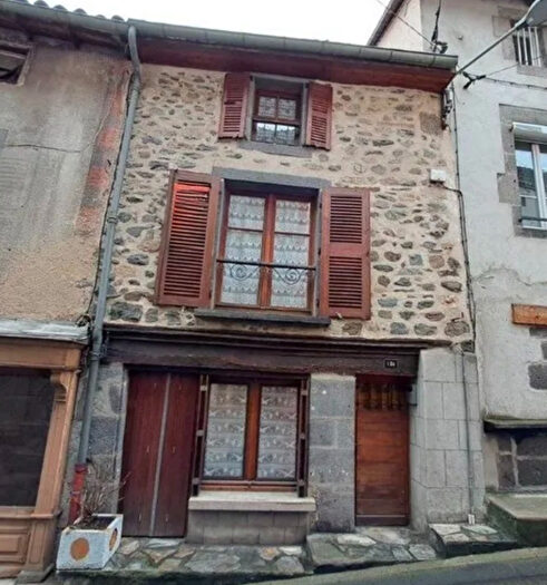 Maison 5 pièces à Saint-Flour, à vendre