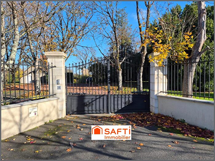 Manthelan : Maison 6 pièces à vendre