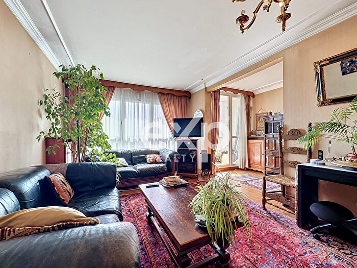 Appartement 5 pièces à vendre à Saint-Denis, Delaunay, Belleville