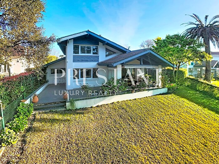Maison à vendre - Biarritz, La Négresse - 5 pièces - 3 chambres