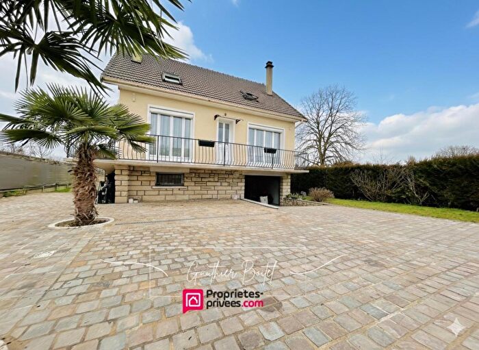 Fontenay-Trésigny - Maison 5 pièces à vendre