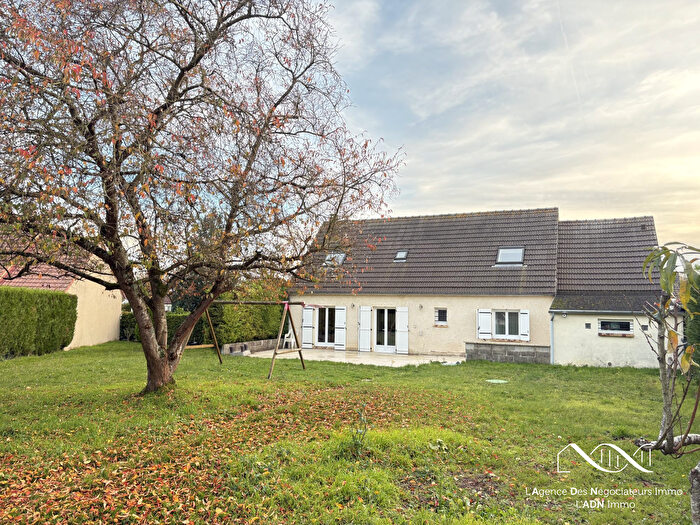 Maison à vendre - Pithiviers-le-Vieil - 6 pièces - 4 chambres