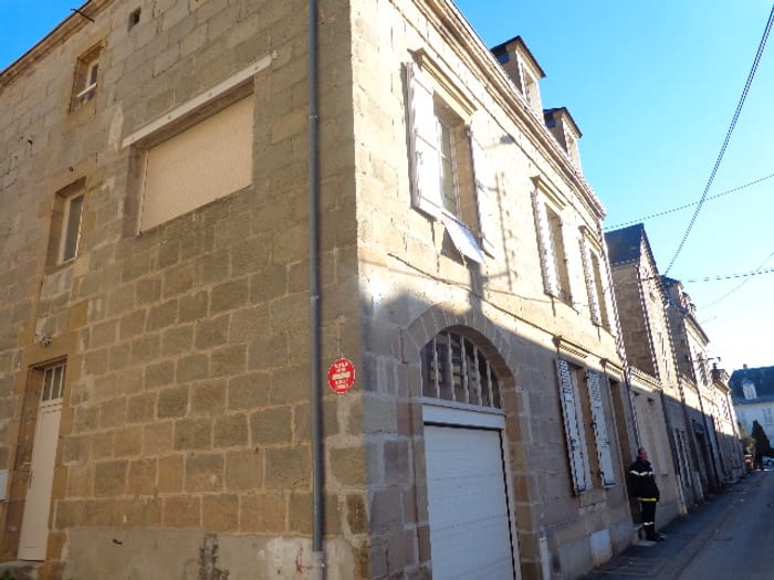 Maison 3 pièces à louer - Brive-la-Gaillarde, Centre-ville, Pont Cardinal, Champanatier
