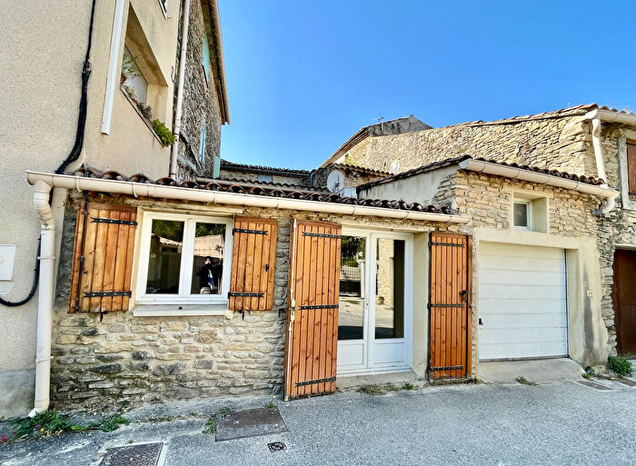 Maison à vendre - Vaison-la-Romaine - 2 pièces - 1 chambre