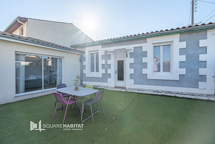 Maison à vendre - Pessac, Verthamon, Haut Biron - 4 pièces - 3 chambres