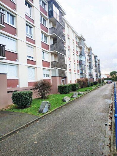 Appartement à louer - Village Chambarras, Corbas - 2 pièces - 2 chambres