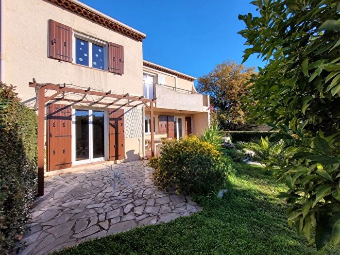 Maison à vendre - Grasse, Saint-Antoine, Aspres, Plascassier - 7 pièces - 4 chambres