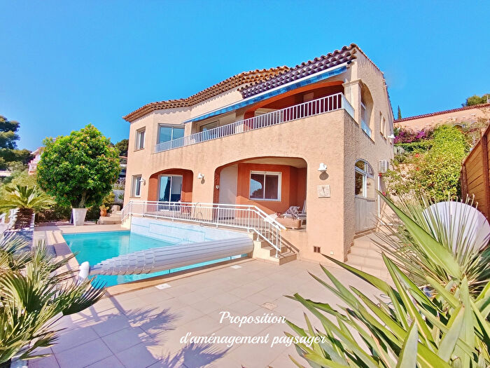 Maison à vendre - Hyères, Costebelle, Almanarre - 5 pièces - 4 chambres