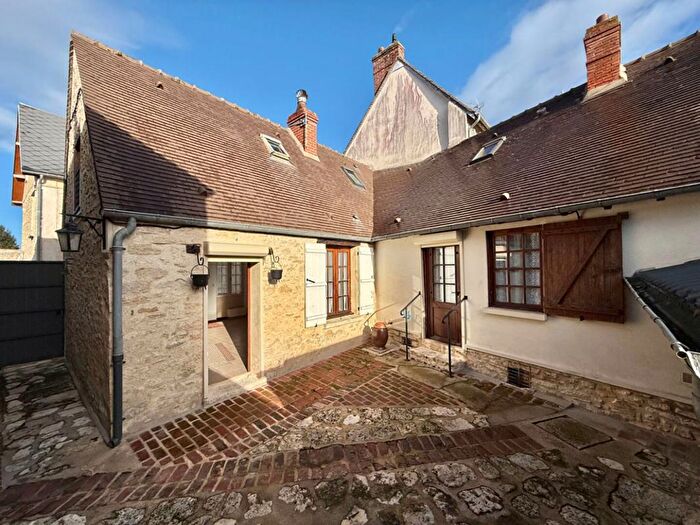 Maison à vendre - Chaumont-en-Vexin - 3 pièces - 2 chambres