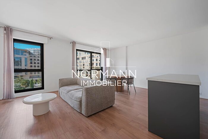 Appartement 3 pièces à Levallois-Perret, Front de Seine, à vendre