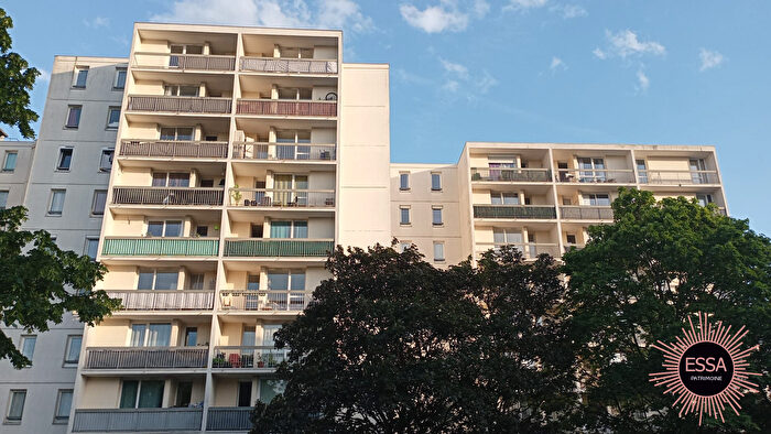 Cergy, Coteaux - Appartement 2 pièces à louer