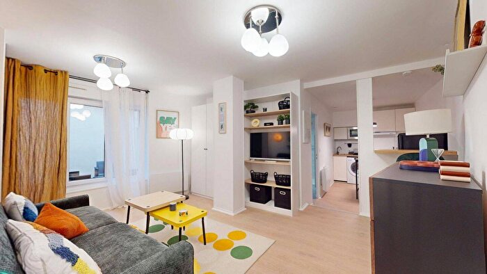 Appartement 1 pièce à louer à Centre Ville, Reims